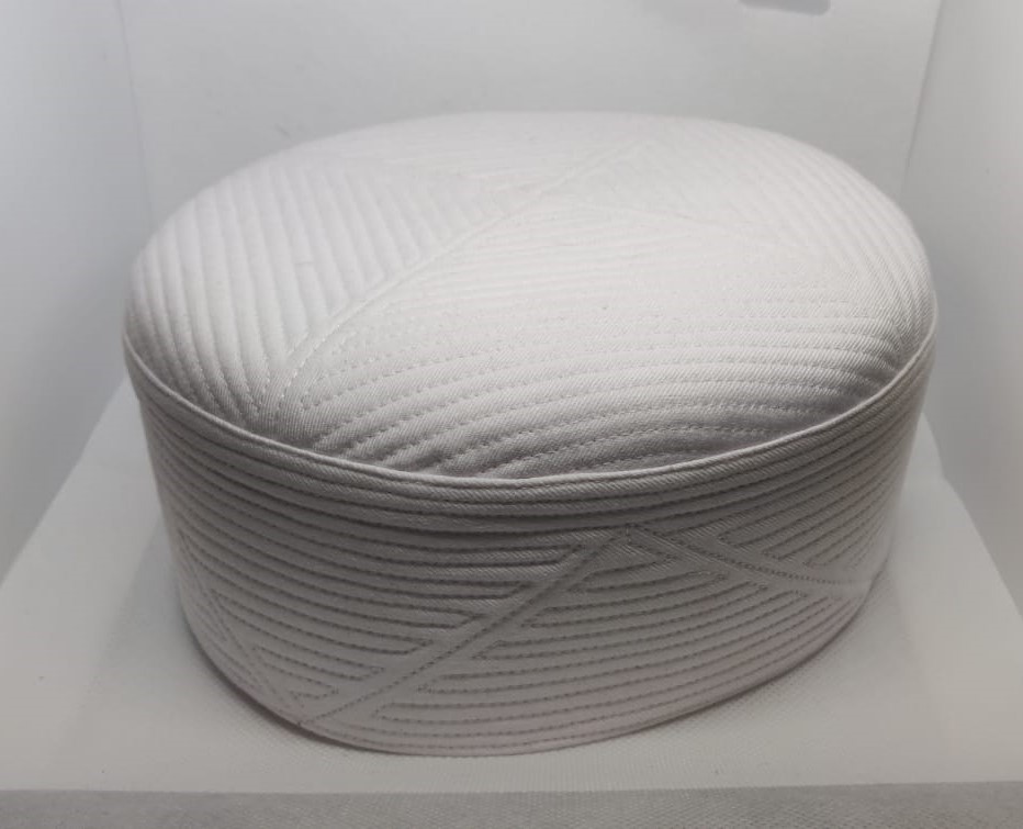 Kufi Rigid Prayer Hat – White – Jawharah.co.uk